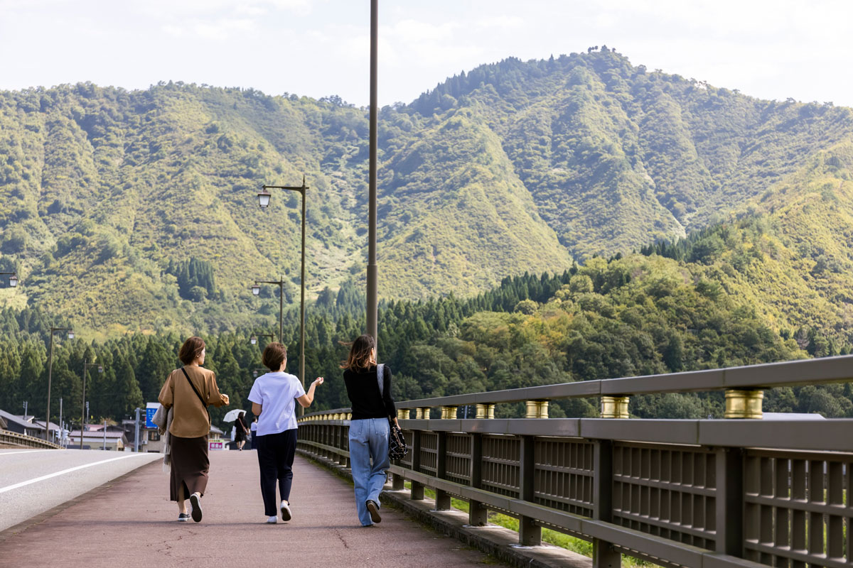 A Walking Tour to Experience Yukiguni | ECO LODGES JAPAN in YUKIGUNI